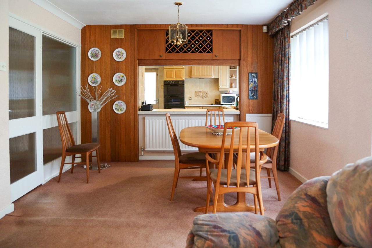 Retro Filming Locations UK: Book Your Next Retro Photoshoot Location with Locations Direct ...